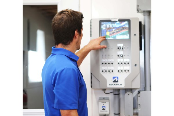 MAXIMUS Controller Automates Equipment For Poultry