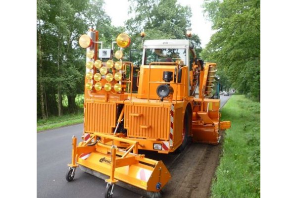 Dücker SBF 900 Hard Shoulder Milling Machines