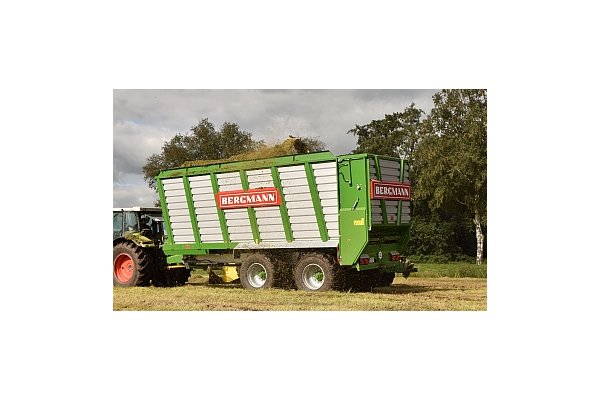 Bergmann HTW 40 / 40 S Forage Transport Trailer