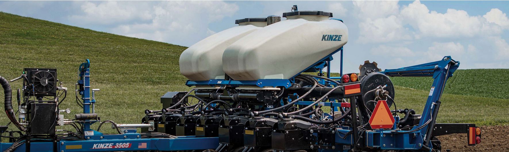 Kinze 3505 Pivot Fold Planter
