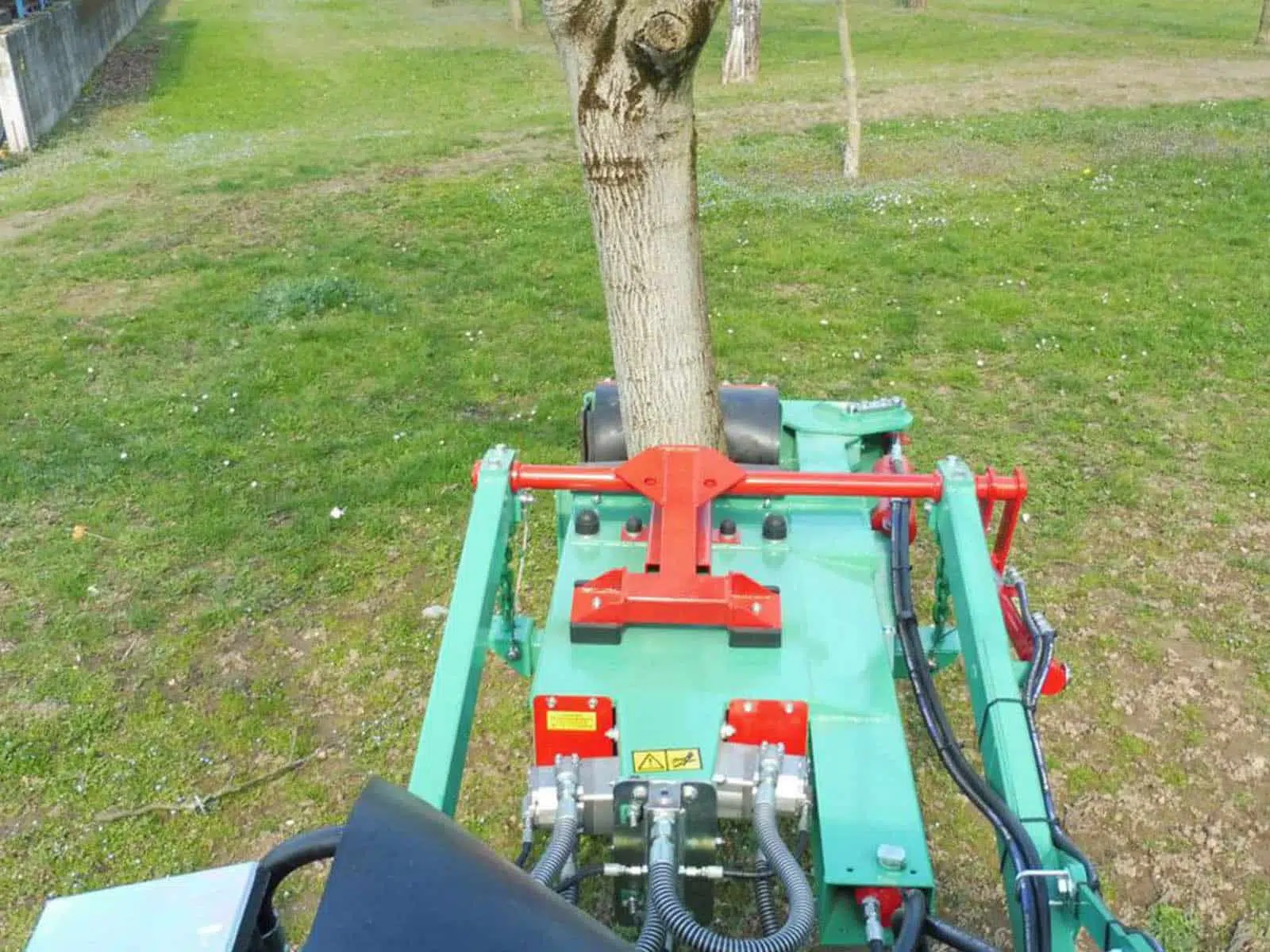 Feucht-Obsttechnik - VHY - Shakers - Hydraulic Trunk Shaker