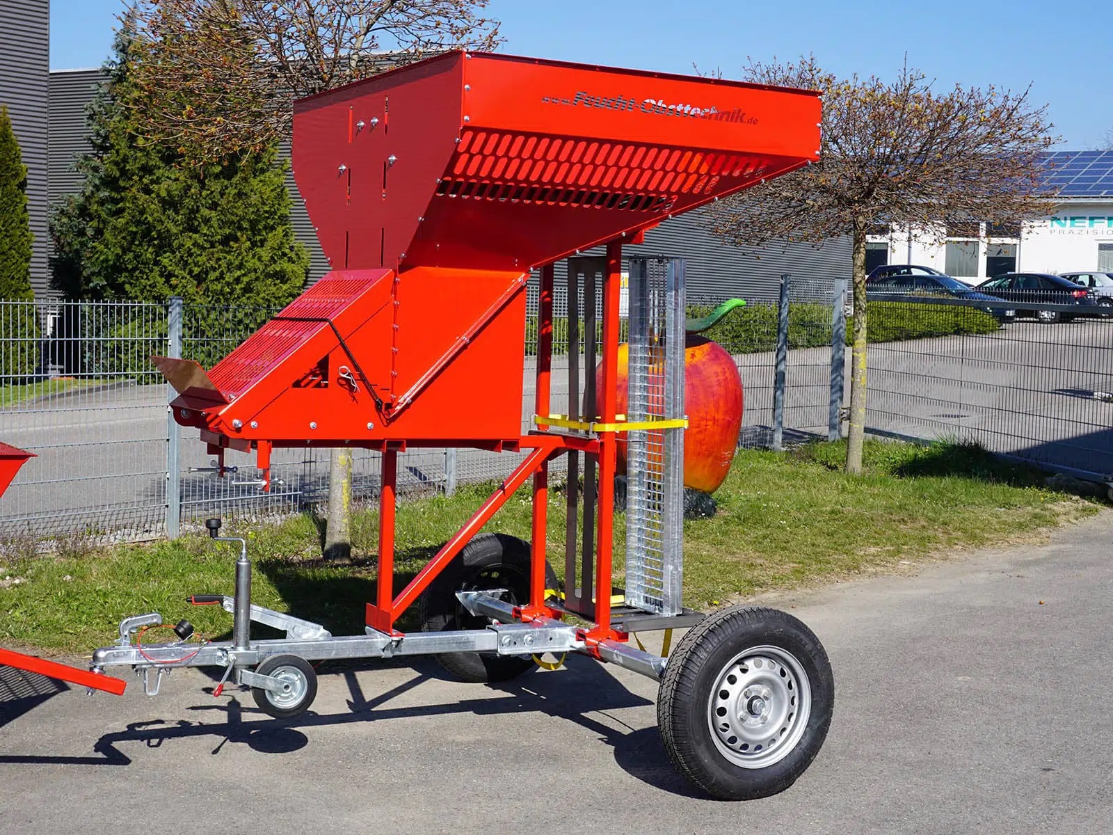 Feucht-Obsttechnik - FCK - Fruit Sorting - Fruit Cleaning ...