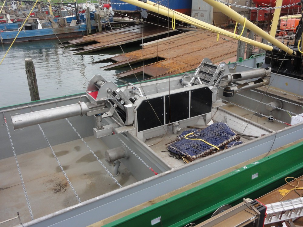 Mussels - Bottom Culture And Machines Onboard By Machinefabriek Bakker B.V.