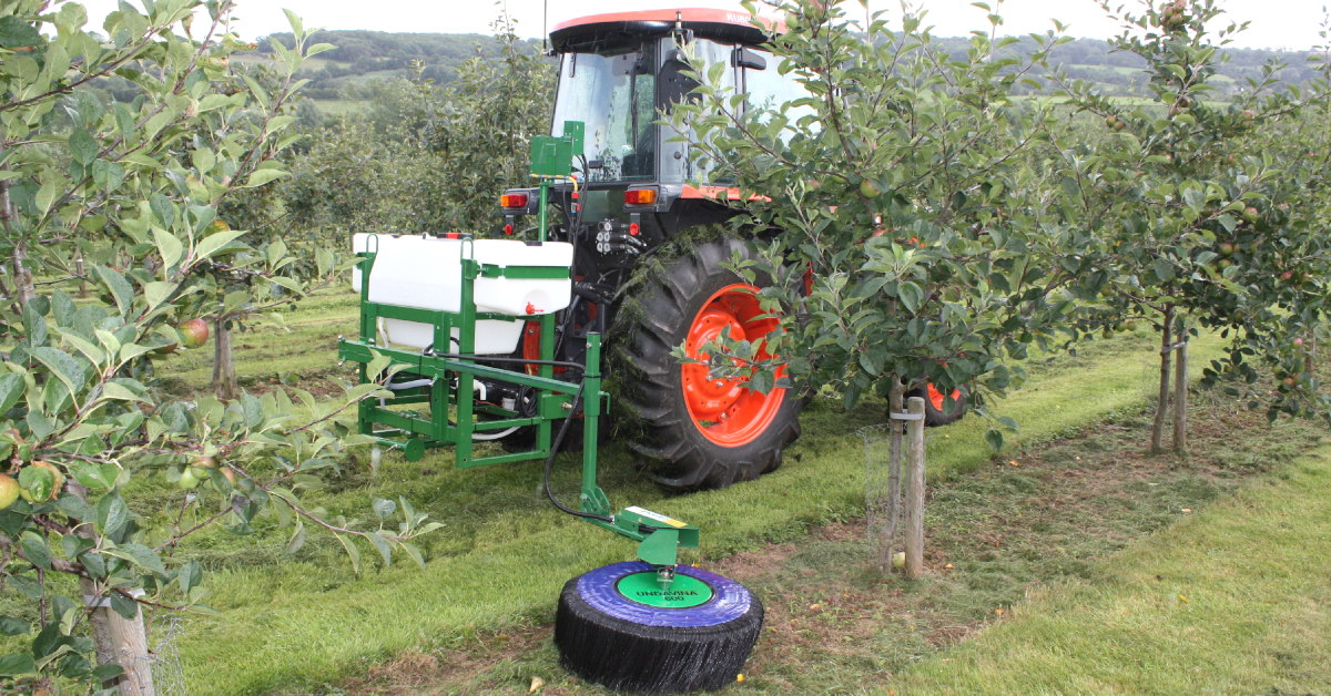 Undavina A Range Of Shielded Sprayers Specially Designed For Herbicide ...