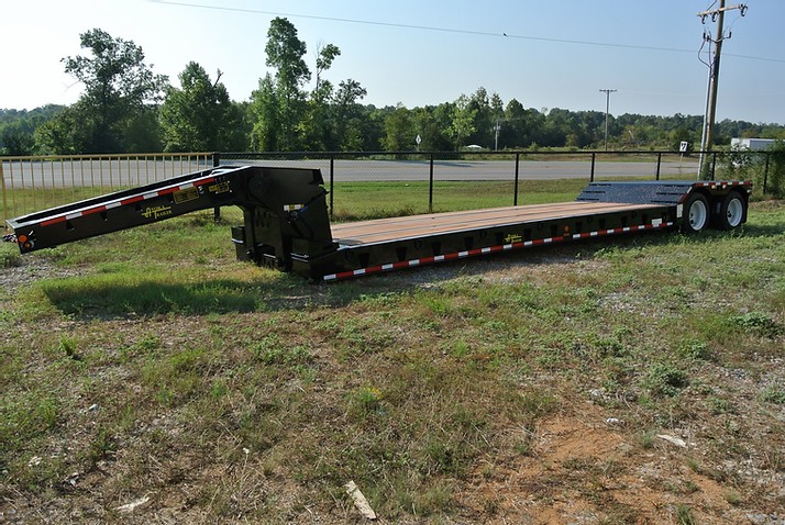 Atoka - RGN-402 - Trailers - Detach Trailer by Atoka Trailer ...