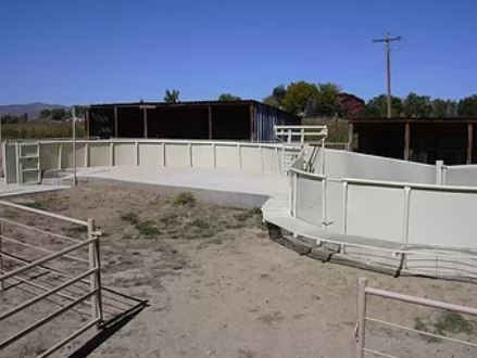 Ranch Corrals & Beef Cattle Handling Systems - Cattle Corral ...