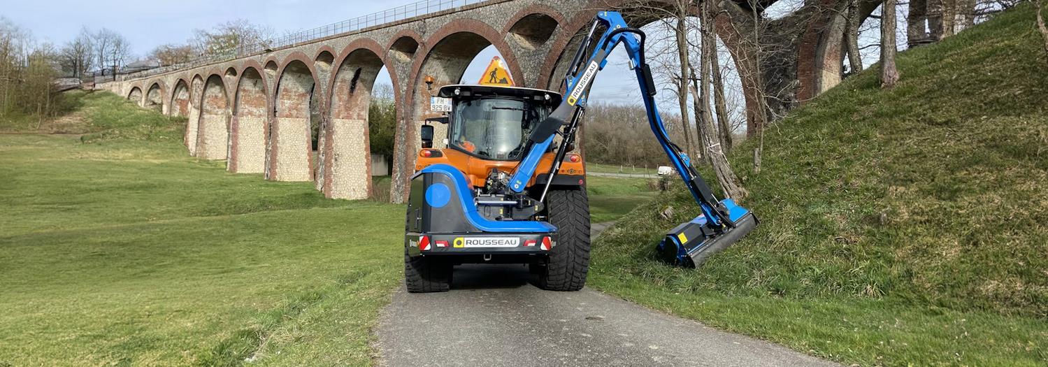 Rousseau E-Kondor 560 | 610 Electric Range Mower