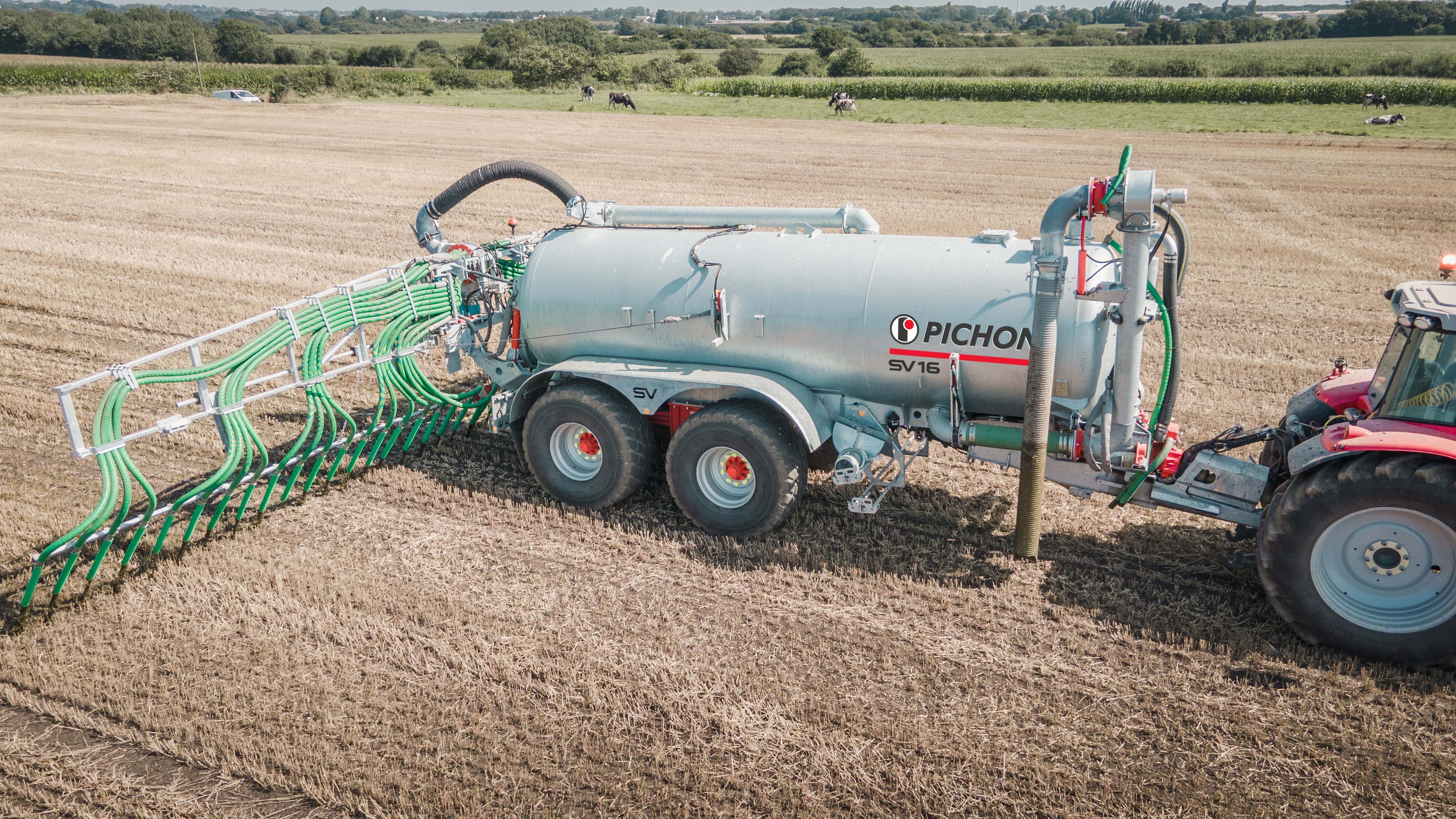 TCI - Slurry tankers by PICHON - SAMSON AGRO SASU